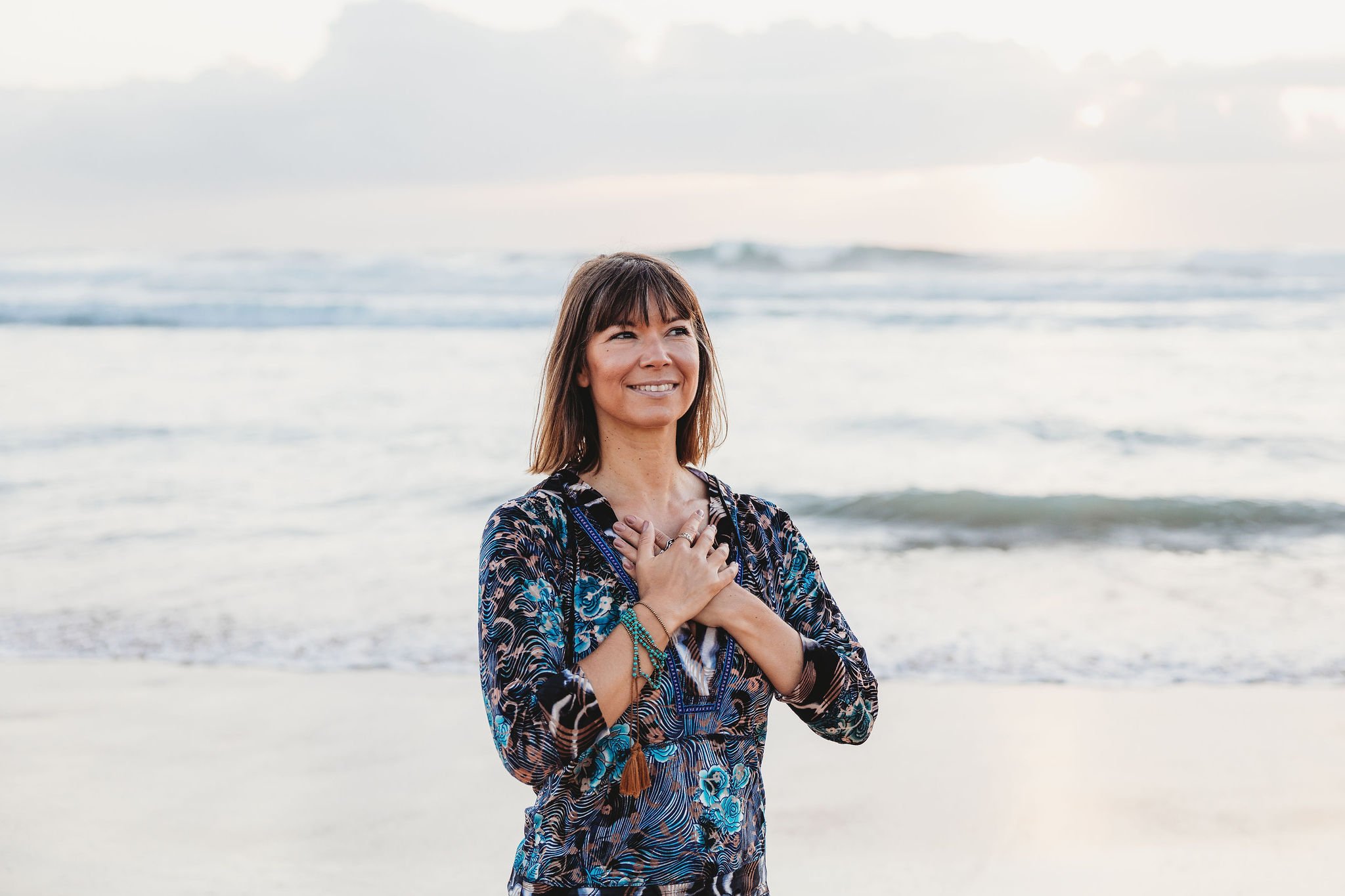Feel calm and safe with Ground Your Emotions tools — Nid's Nidra