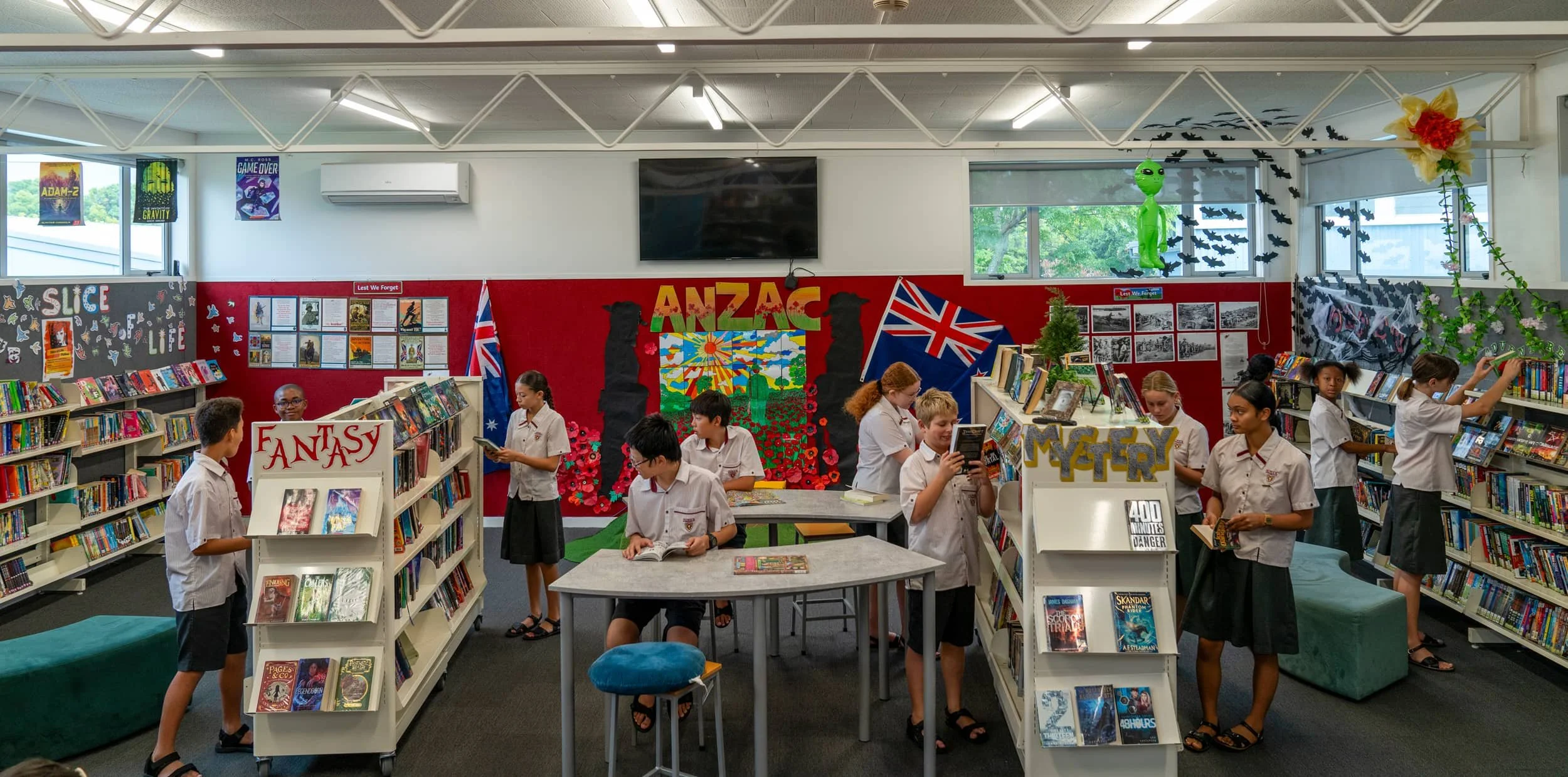 Library — Howick Intermediate