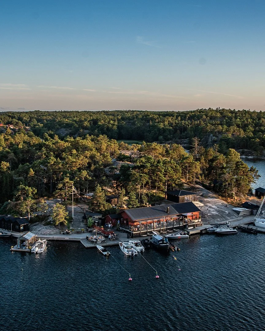 Helikopter till Harö | Lunch & Middag | Arlanda Helicopter — Arlanda ...