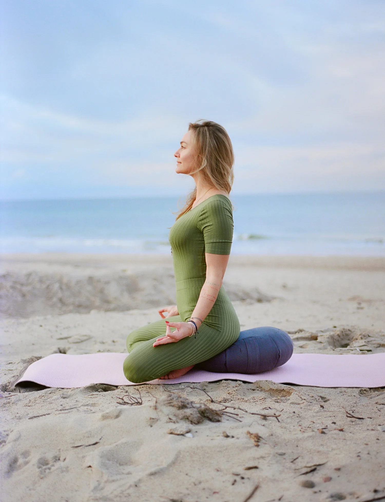 Beyond Breath | Breathwork, Meditation, Saunagus med Pernille Lotus