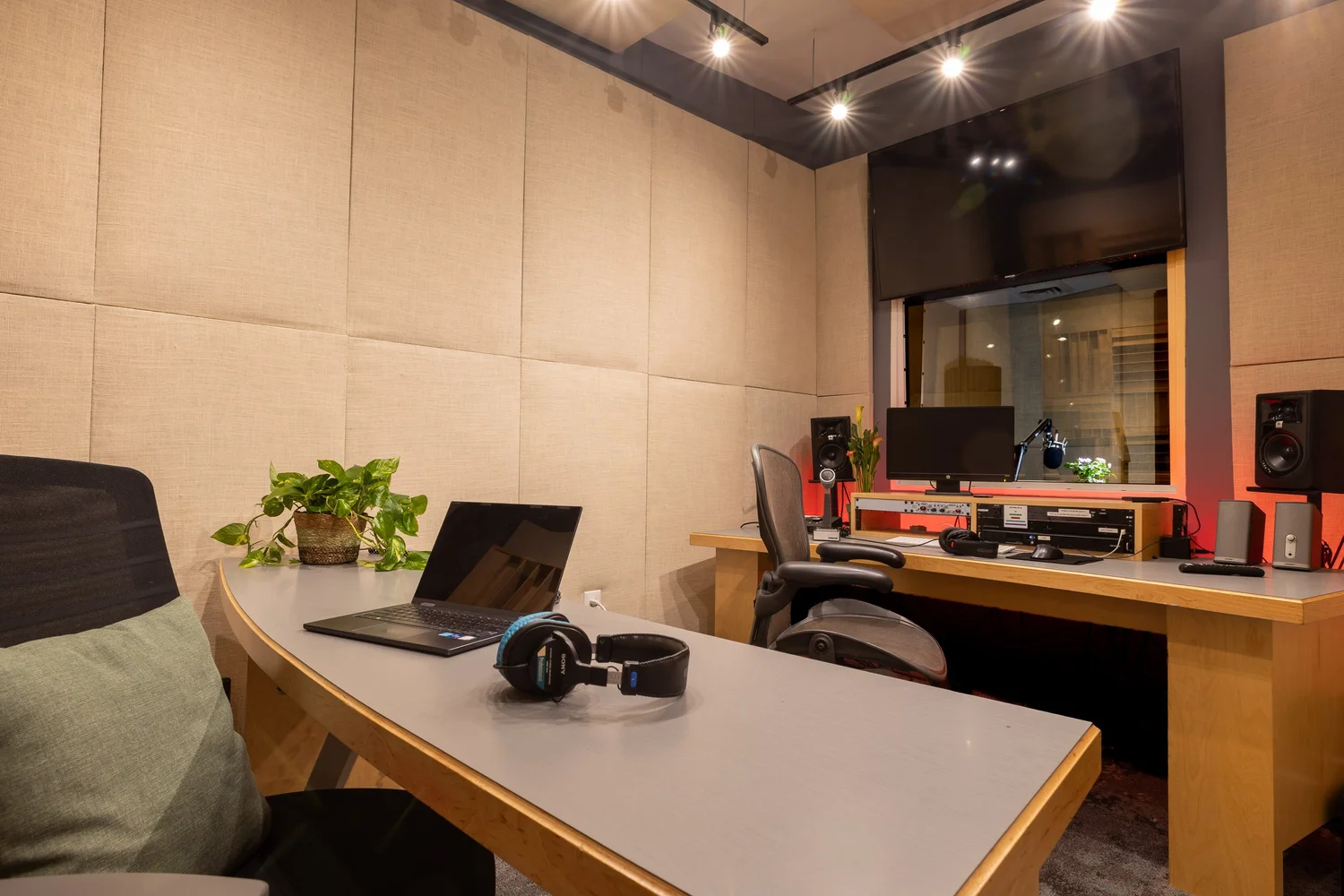 Atlanta Recording Studio for Voiceover & ADR — John Marshall Media