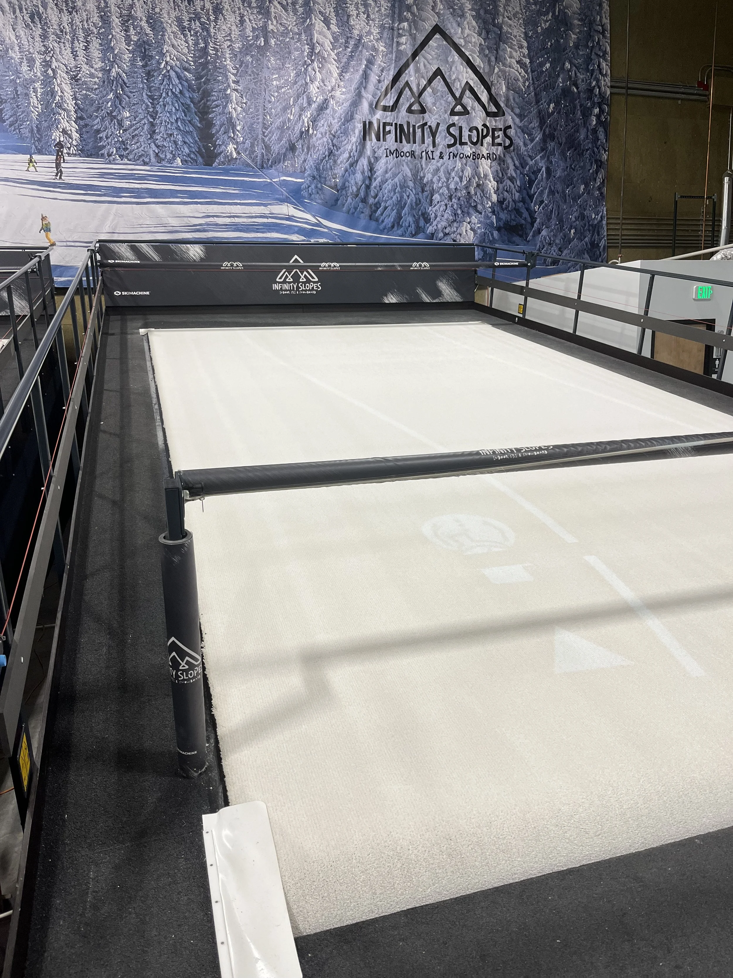 Guide to Indoor Ski/Snowboard — Infinity Slopes
