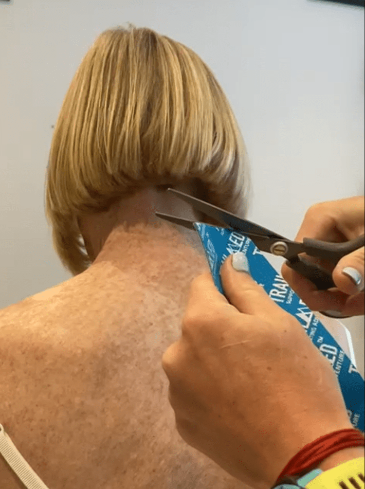 TrailMed How-To-Guide: Using K Tape for Neck and Shoulder Pain Relief ...