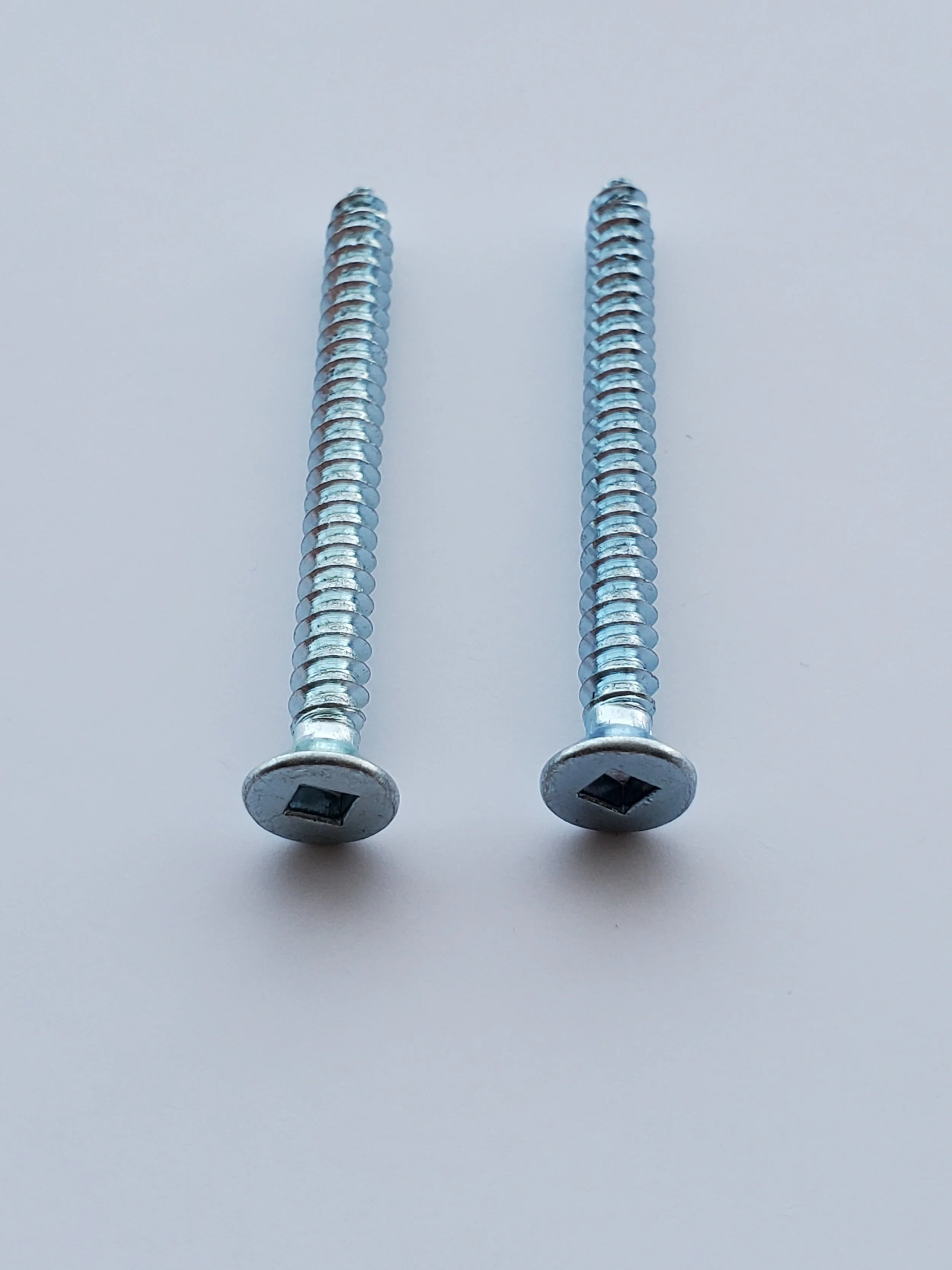 Item# 1007 -#6 x 1.5" Robertson Head Screw — Art-hooks