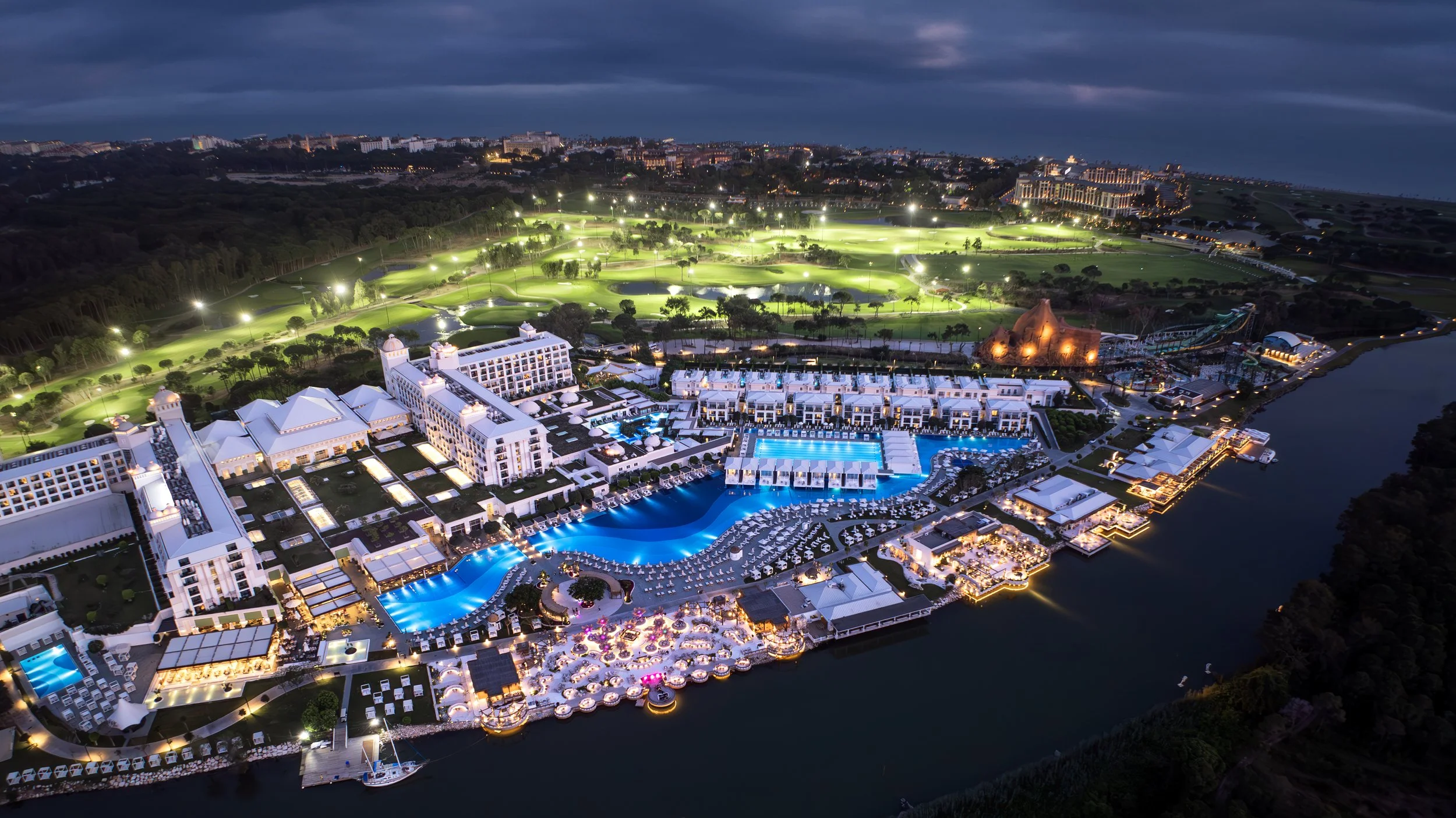 Titanic Deluxe - Luxurious Golf Haven Turkey - The Big Golf Company