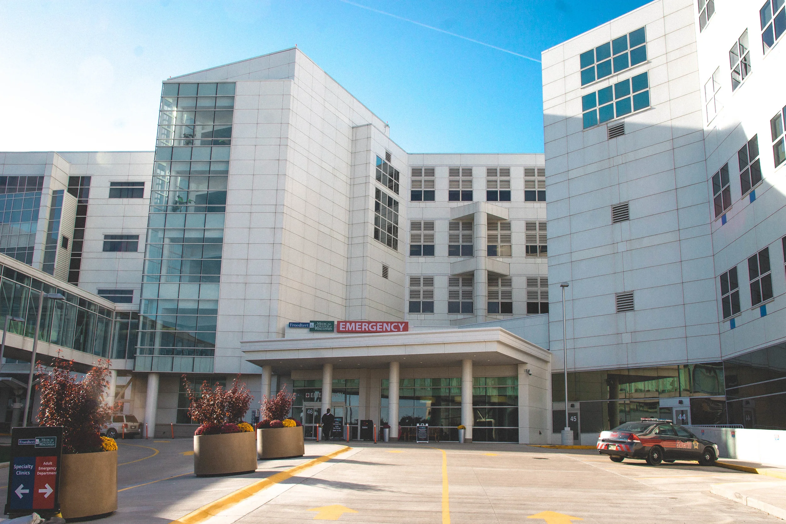 Froedtert Emergency — Cross Management Services