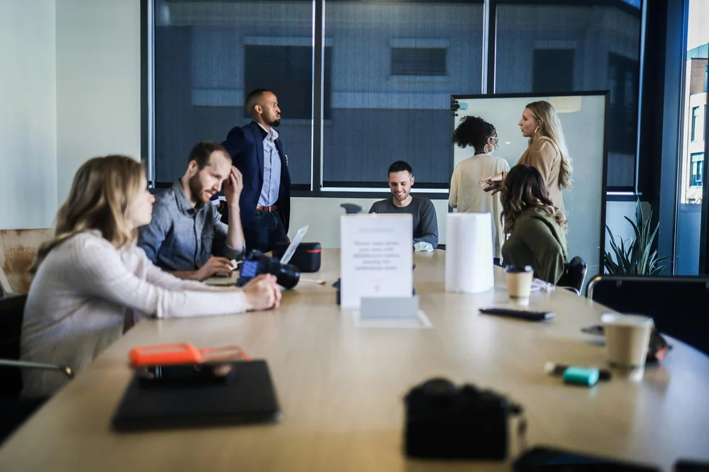 HR’s Layoff & Restructure Checklist: What to Do Before, During, and ...