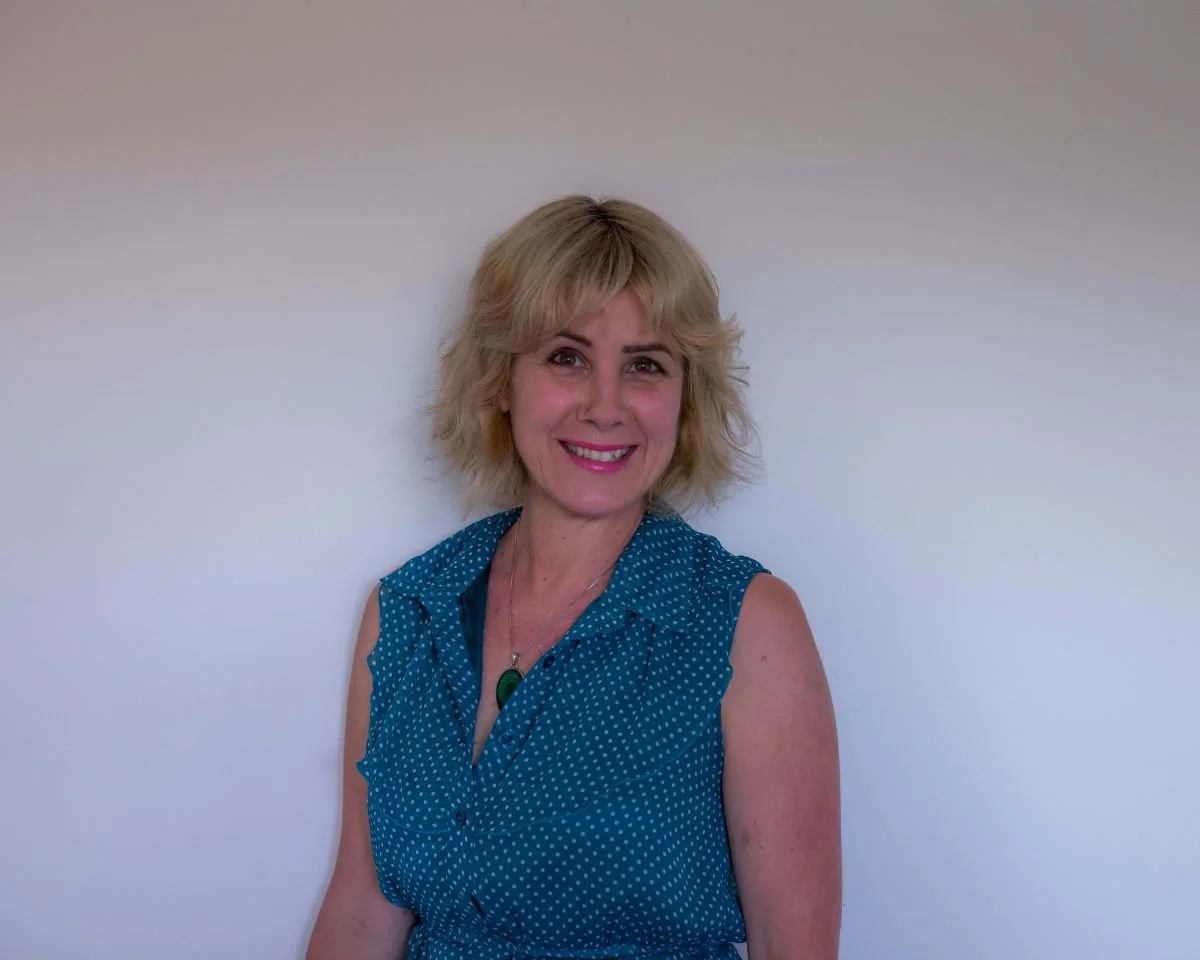 Michelle Buckley Psychic Medium Clairvoyant Intuitive