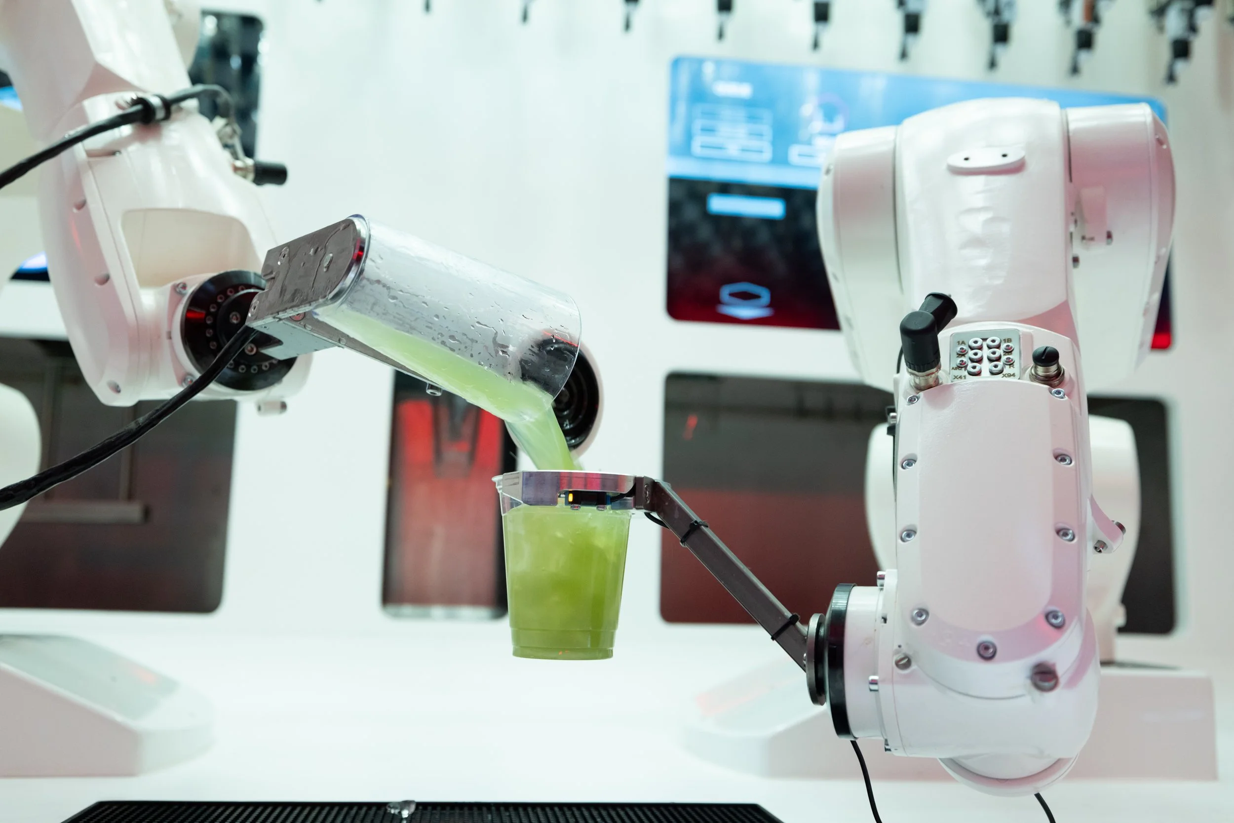 Unhireable Lounge - Coldbrew & Cocktails