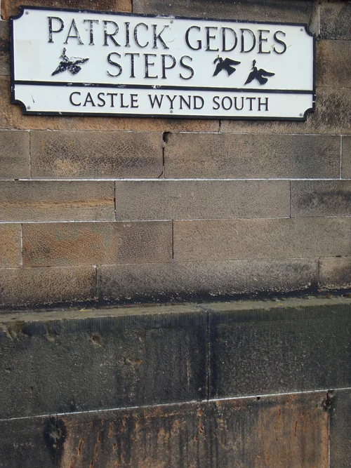 Steps in the Right Direction - Staircases in the Old Town of Edinburgh ...