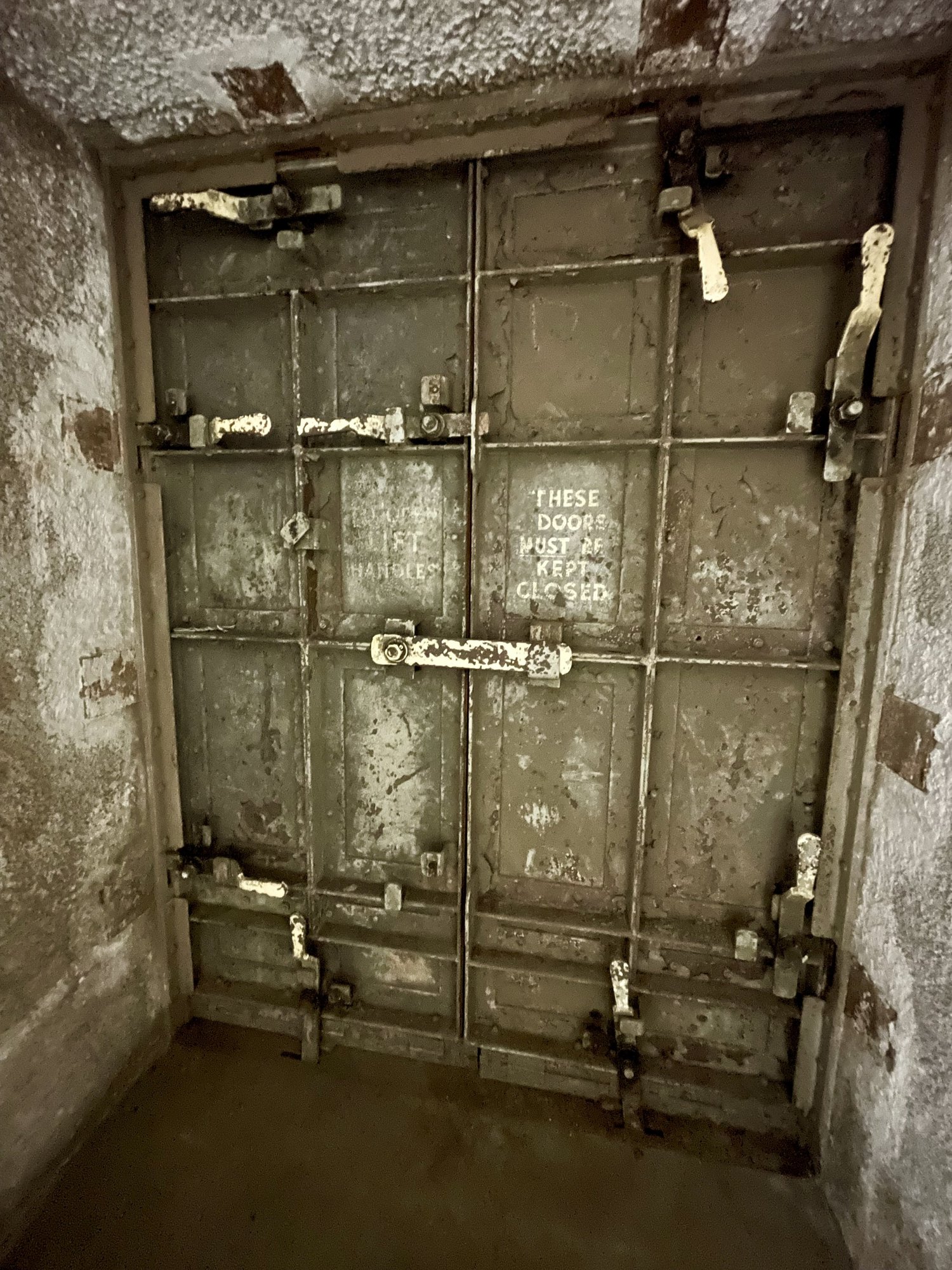 Underground Edinburgh - Barnton Nuclear Bunker — Edinburgh Expert ...