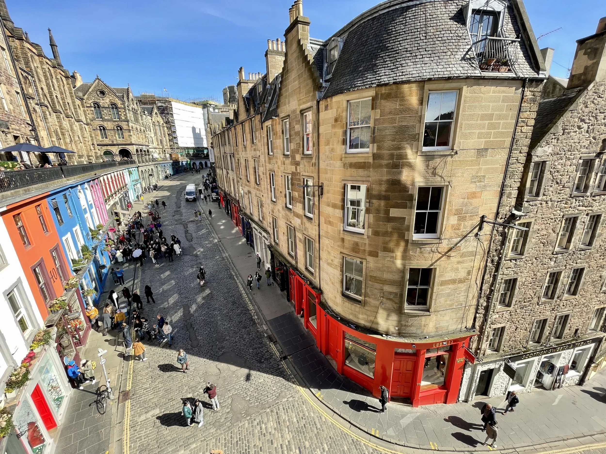 Edinburgh’s Victoria Street and West Bow — Edinburgh Expert Walking Tours