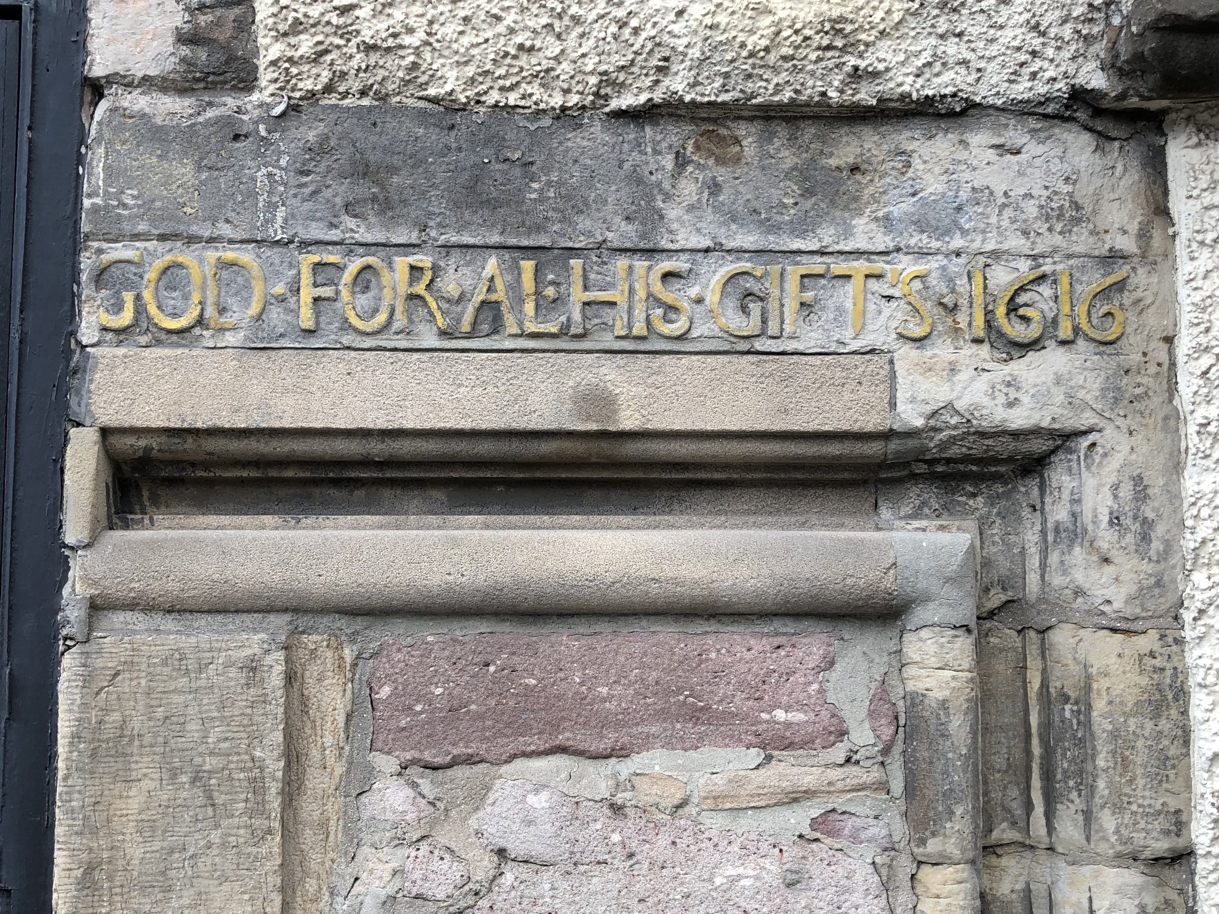 Latin and Scots Mottos - The Words and Phrases Carved into Edinburgh’s ...
