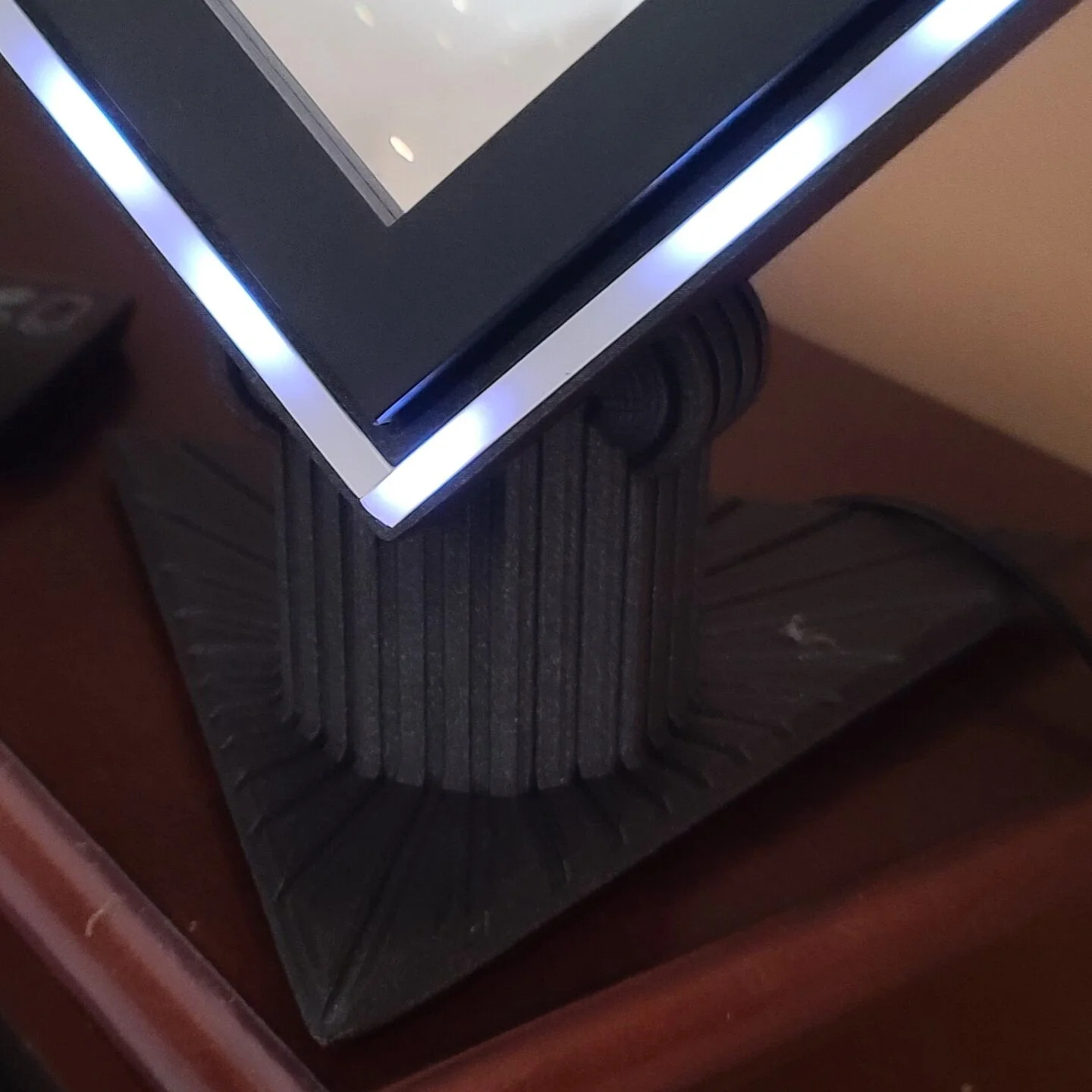 PL: Infinity Mirror Stand (LED Light Up) — Makers Mashup