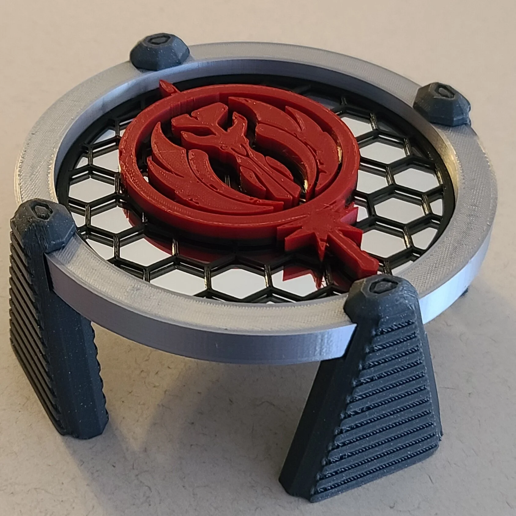 PL: Mandalorian Mythosaur insert (Reflection Stand System) — Makers Mashup