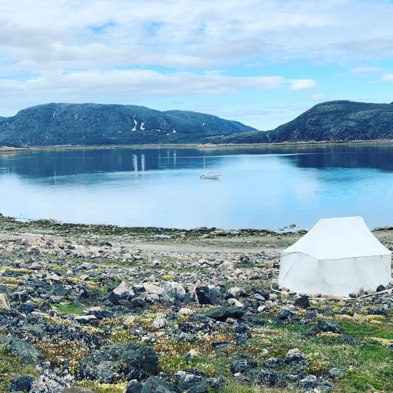 Community Profile: Kinngait — One Plane Away | Helping Nunavut moms and ...