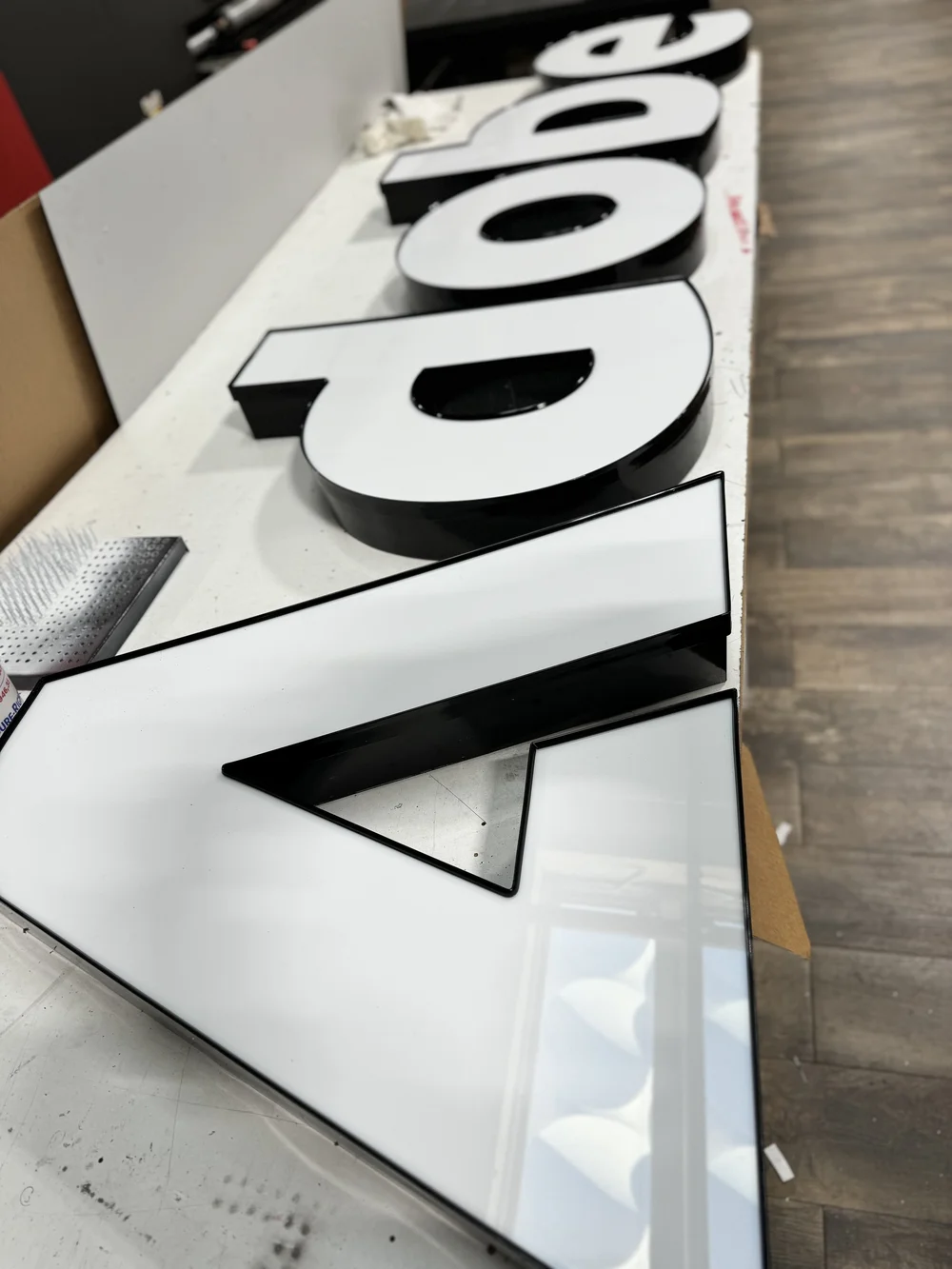 U-DESIGN Signs and Graphics