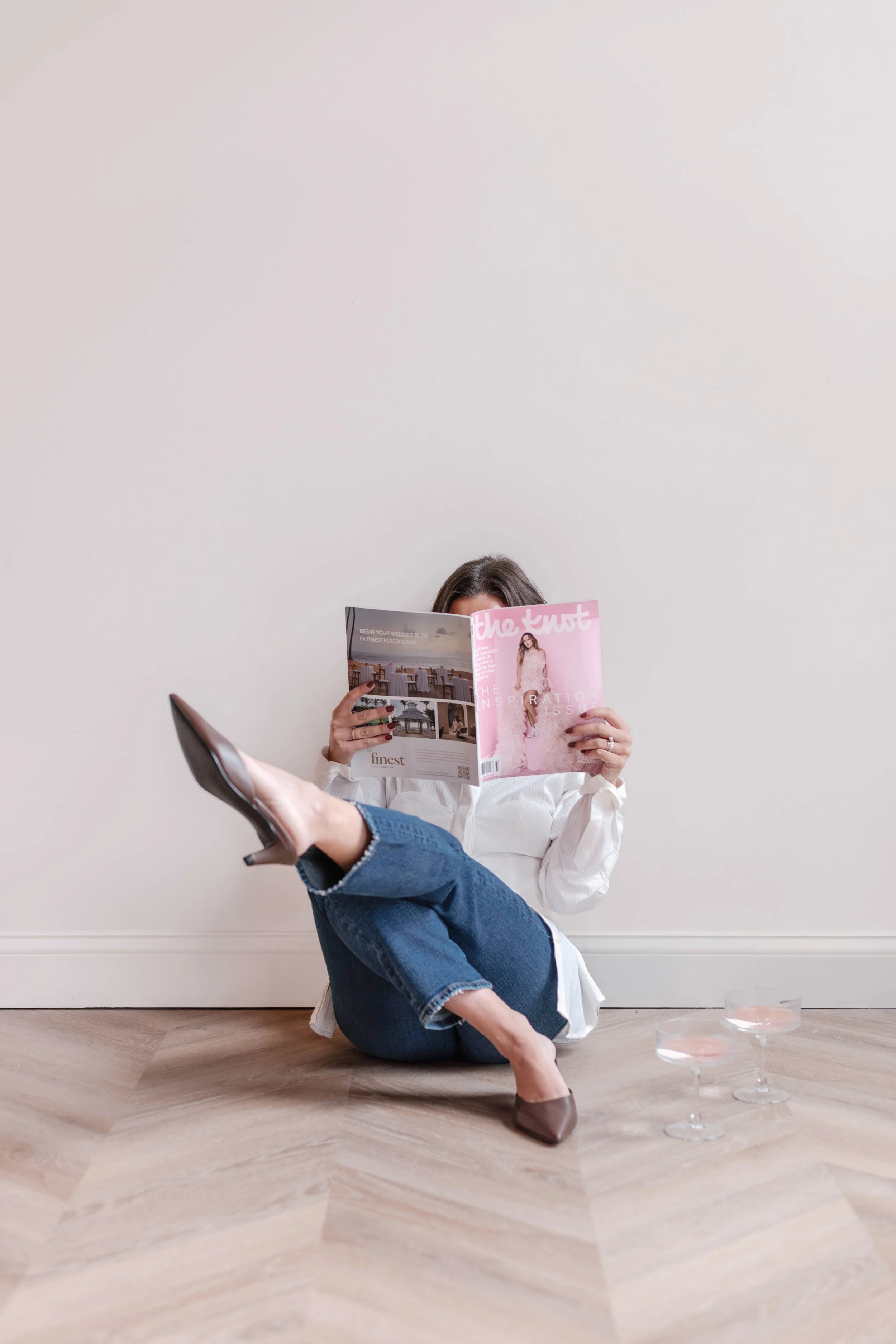 SHOWCASE: Gabrielle Wells Minimalist Brand Shoot at CANVAS — CANVAS ...