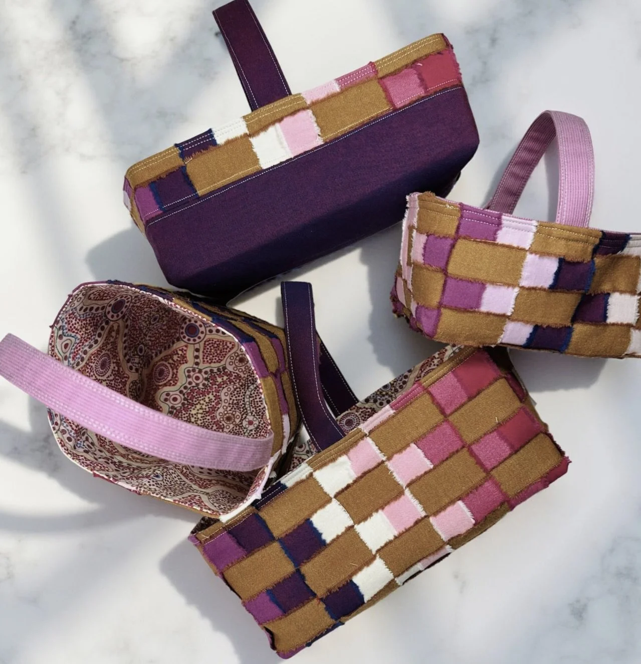 Pinery Table Runner Pattern - an easy, beginner-friendly holiday quilt ...