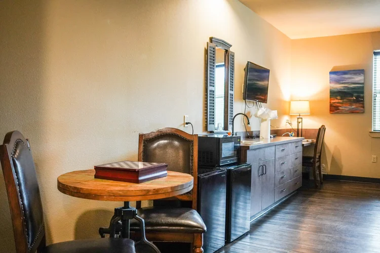 Tour the House — The Ballard House