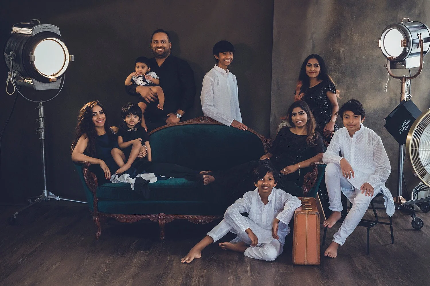 Magazine Style Modern Family Portraits Blog — MRoyPhoto