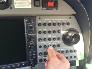 Fuses and Circuit Breakers — Pilottoolkit