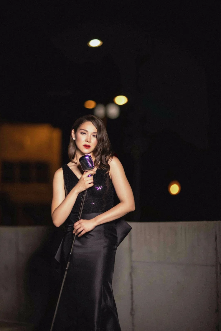 Trio Jazz Club | Experience Live Jazz Now!