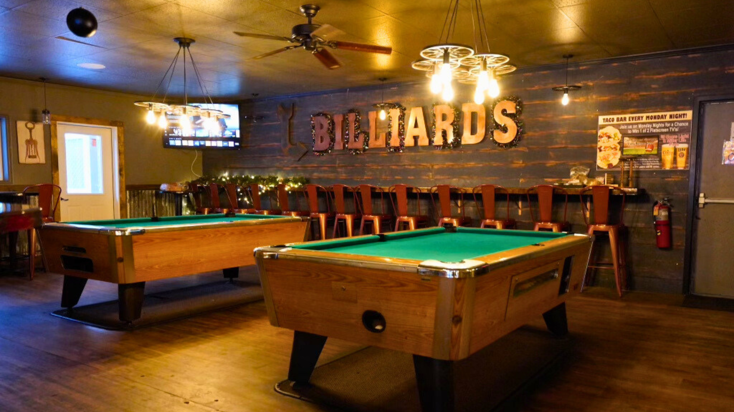 The Duck Inn Cafe, Lounge, Motel