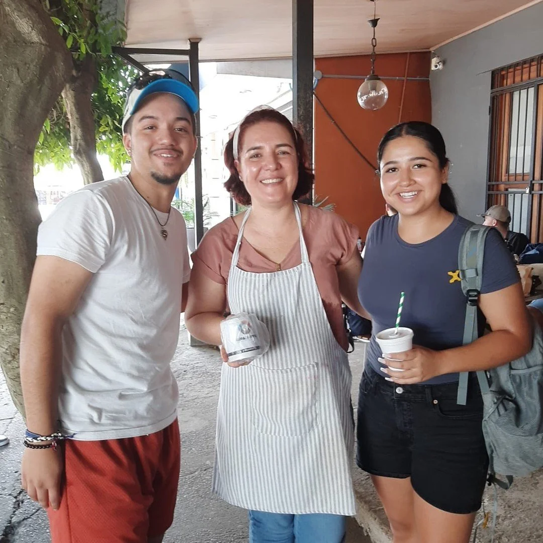 Dr. Izquierdo School