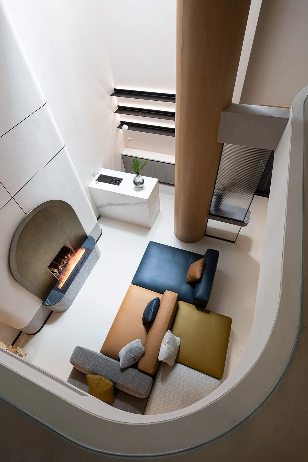 Rubix Sofa — Camerich AU