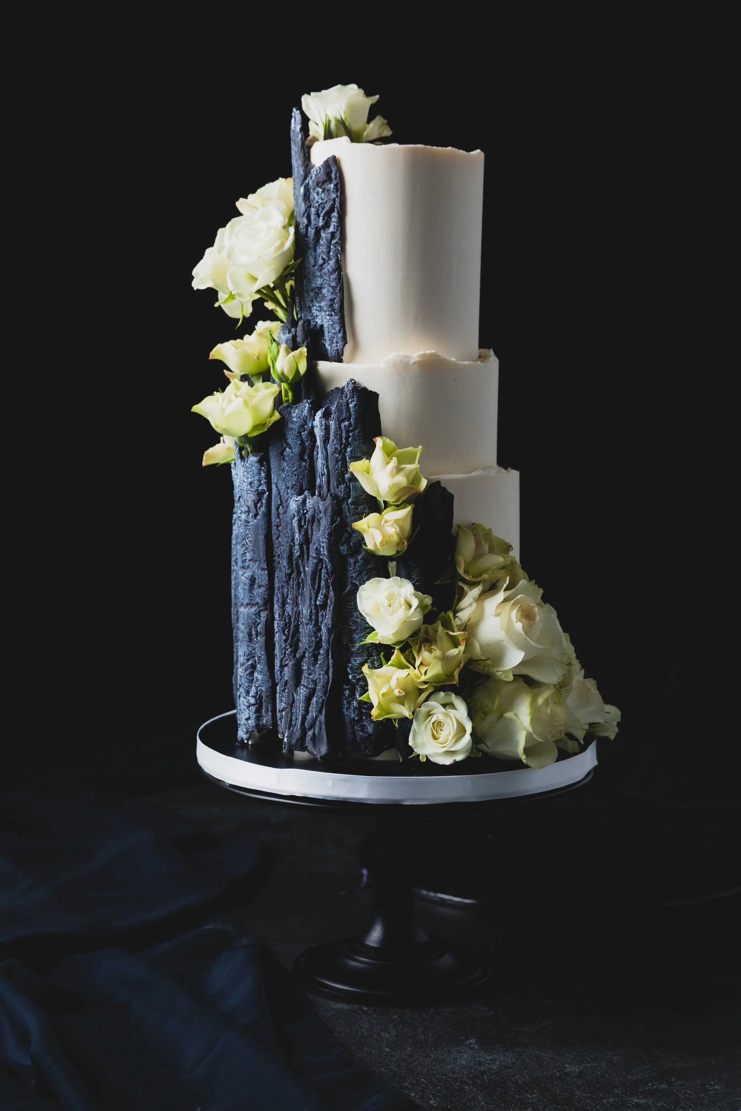Cascadia Kitchen | Weddings & Creative Custom Cakes