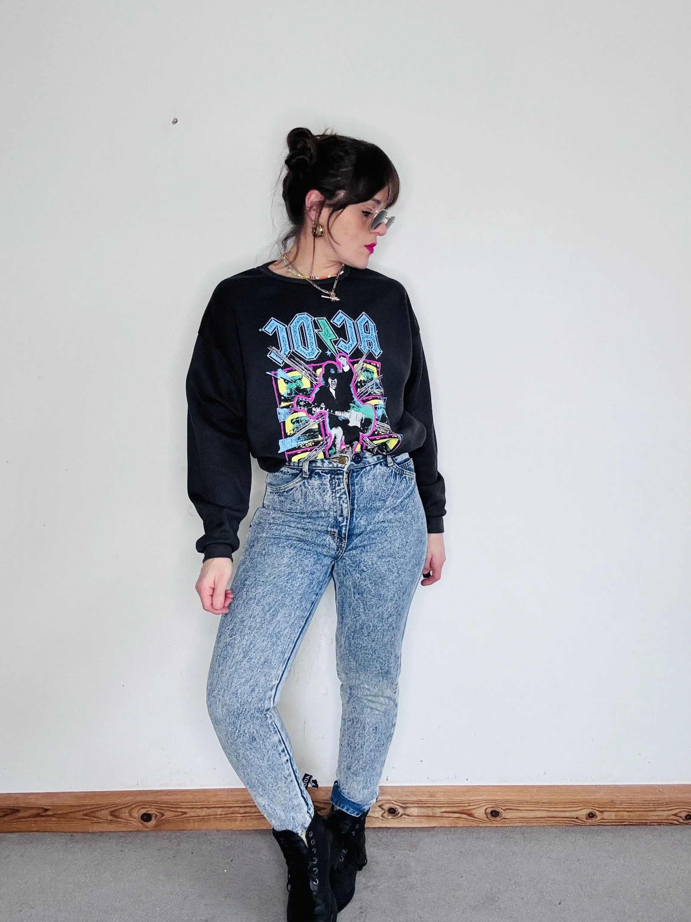 Amazing 1980s acid wash jeans — THE VINTAGE CIRCUS