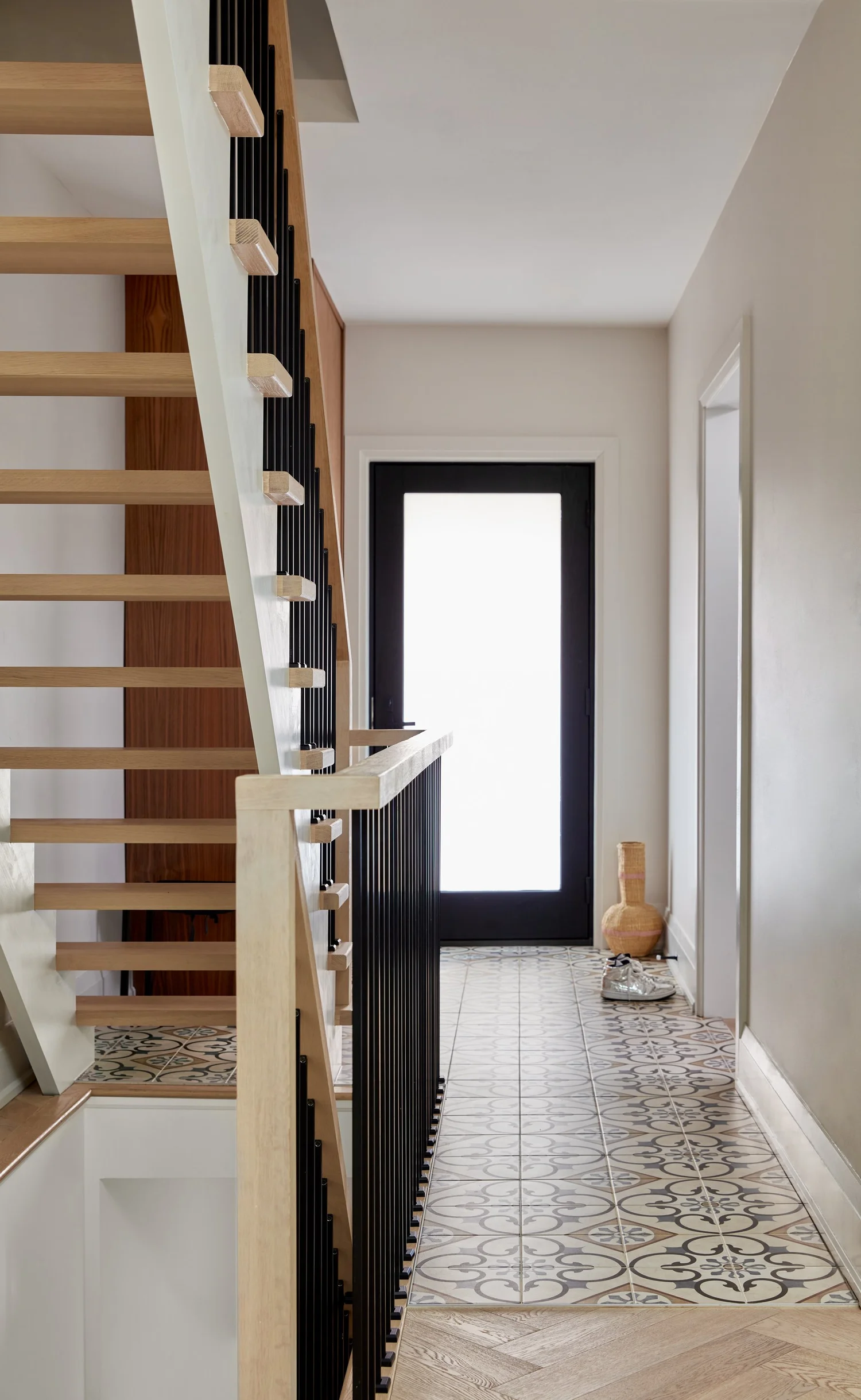 NEALON | The Dickson Design Group