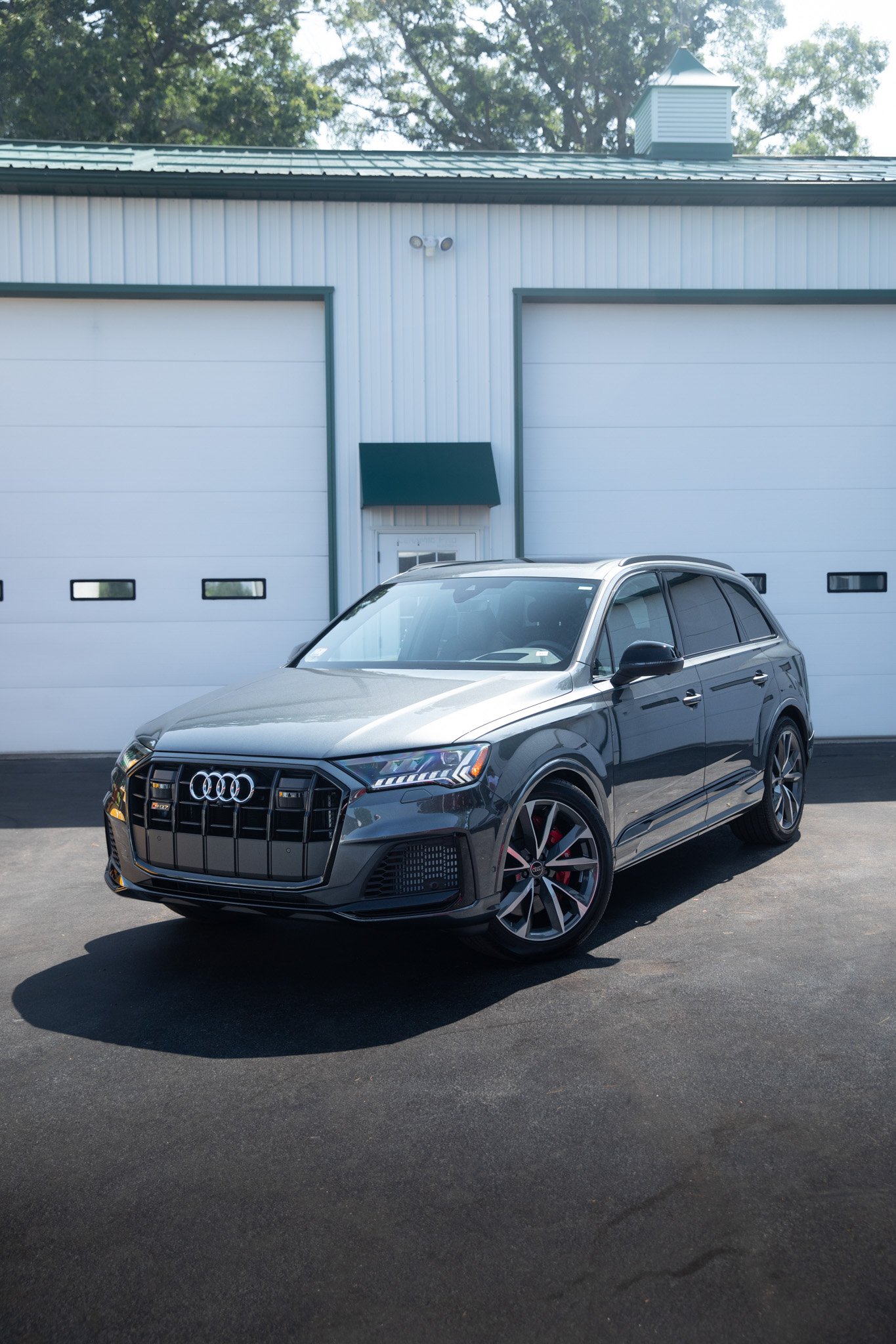 Exclusive Car Care Photo Gallery at Q Car Care — Q Car Care Boston, MA