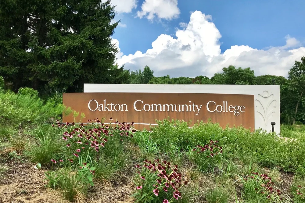 Oakton Community College — Farr Associates Architecture & Urban Design