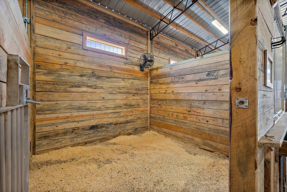 Stalls — Victory Farms