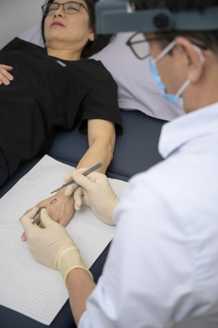 Dr Paul Chee — NOVA DERMATOLOGY