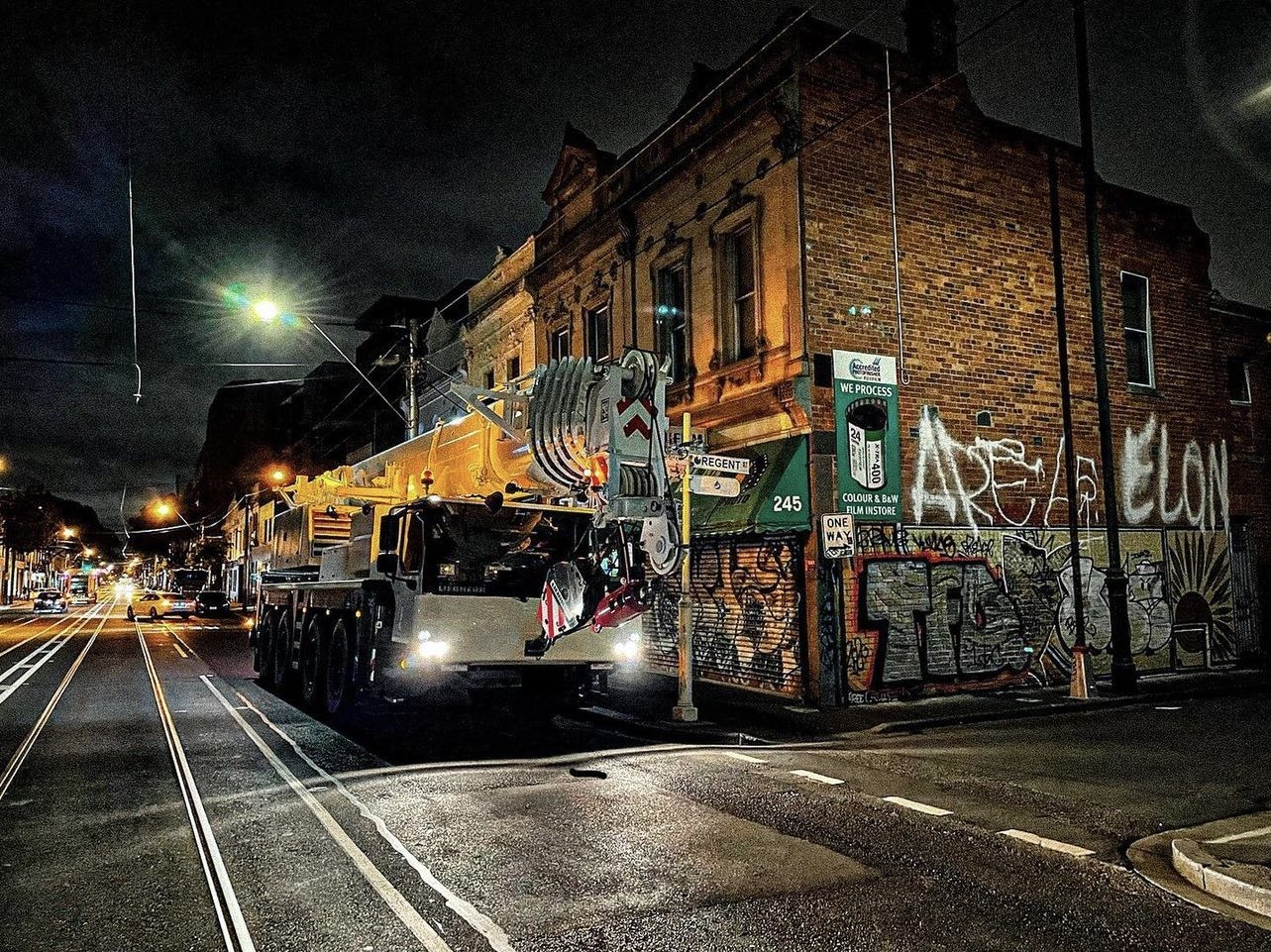 Equipment — Direct Cranes