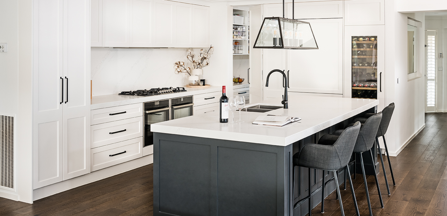 Contemporary Kitchens | Smith & Smith
