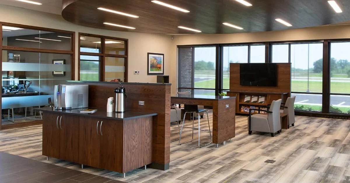 9 Design Trends To Use for Creating a Welcoming Bank Interior — HTG ...