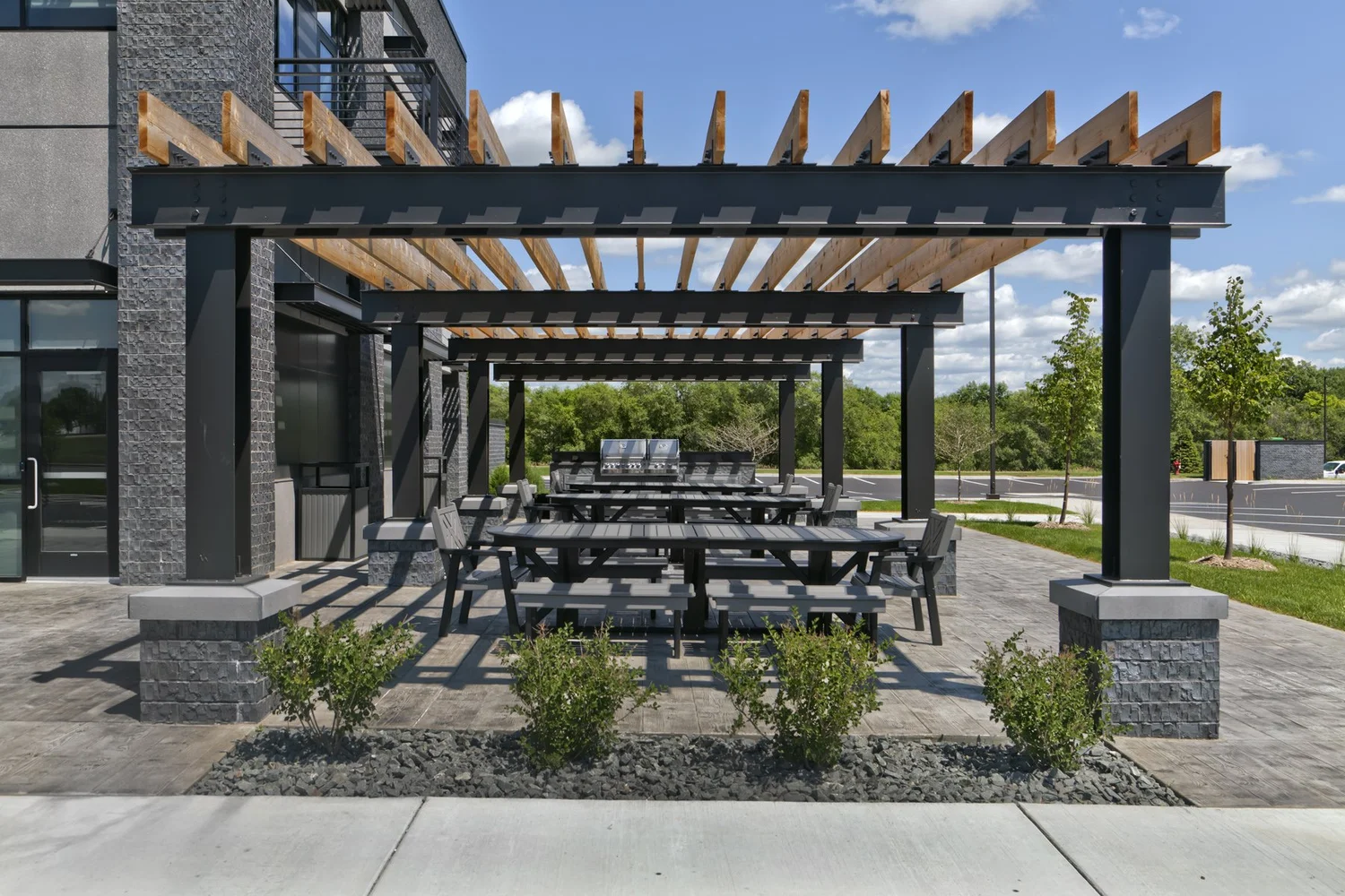 Rachel Contracting Building — HTG Architects