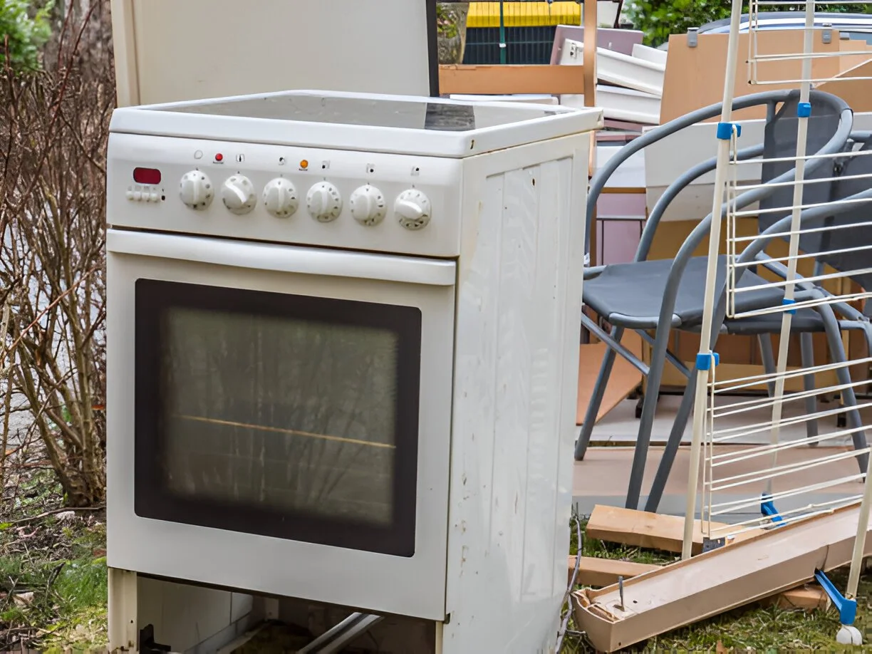 How to Dispose of Bulky Items in Singapore? — Earth Recycling Services