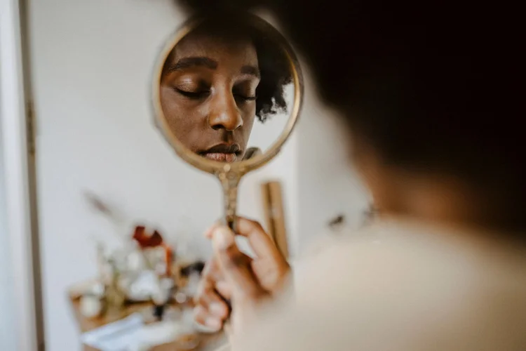 What does loneliness feel like? Plus, 7 tips to help you cope — Calm Blog