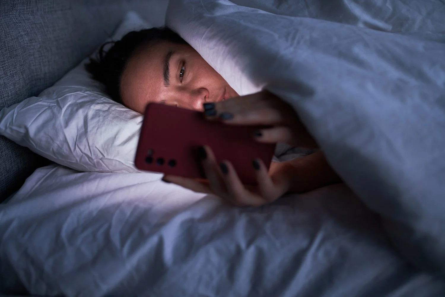 How screen time before bed *actually* affects your rest — Calm Blog