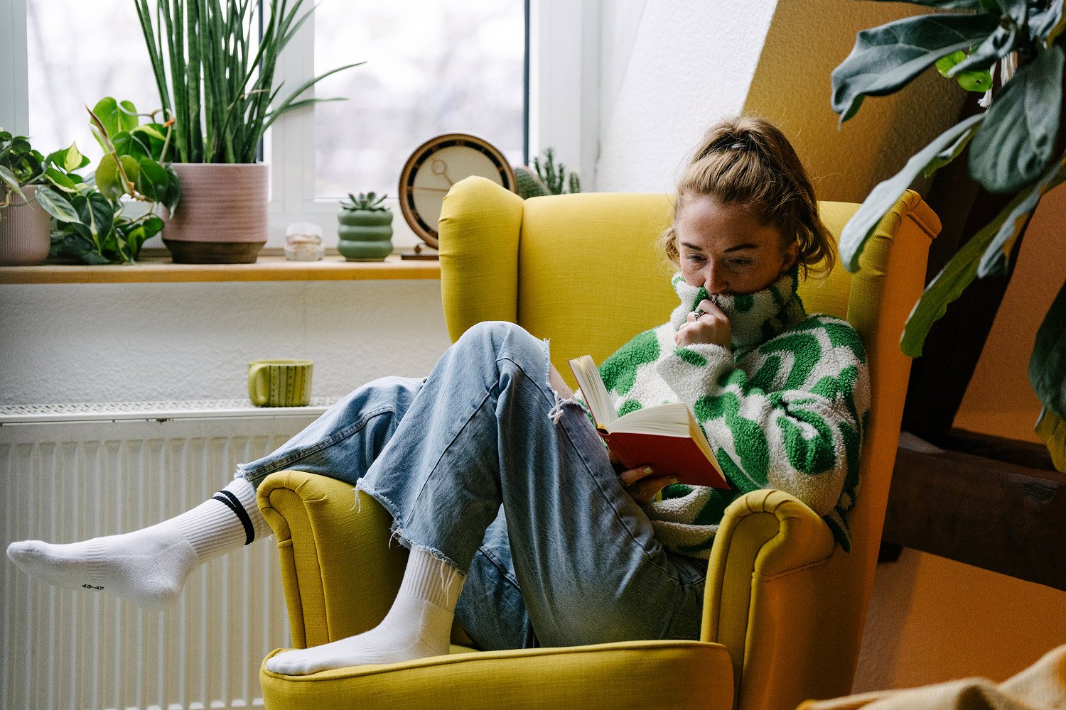 6 powerful benefits of reading for your mental health — Calm Blog