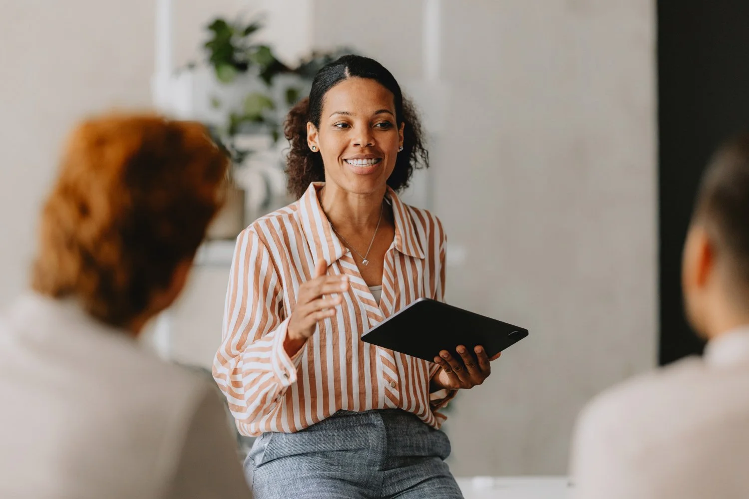 What are the 6 leadership styles? Plus, how to find yours — Calm Blog