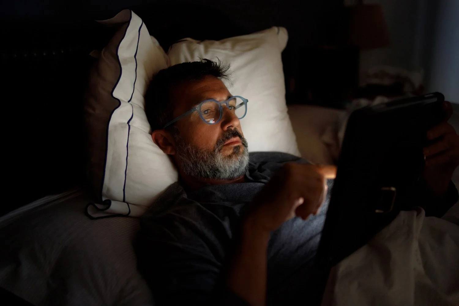 Insomnia - what causes it, symptoms & how to prevent insomnia — Calm Blog