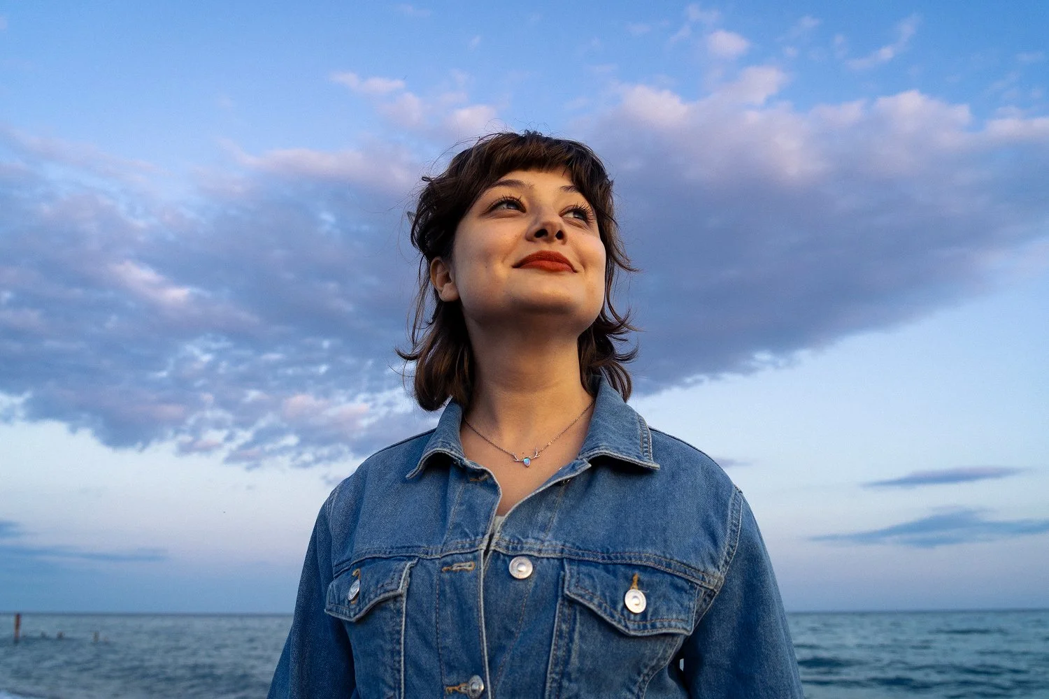 How to smile more: 12 ways to naturally boost your confidence — Calm Blog