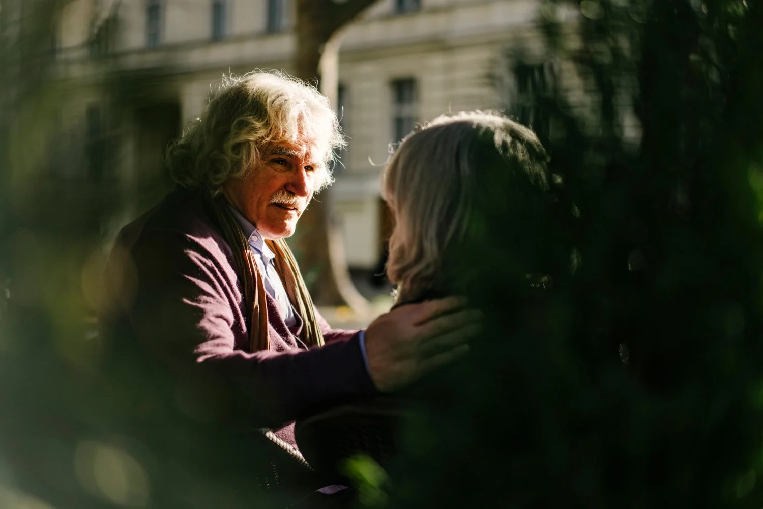 Respond vs react: 5 tips to slow down (and why it's important) — Calm Blog