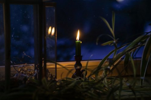 How to plan a mindful winter solstice celebration — Calm Blog
